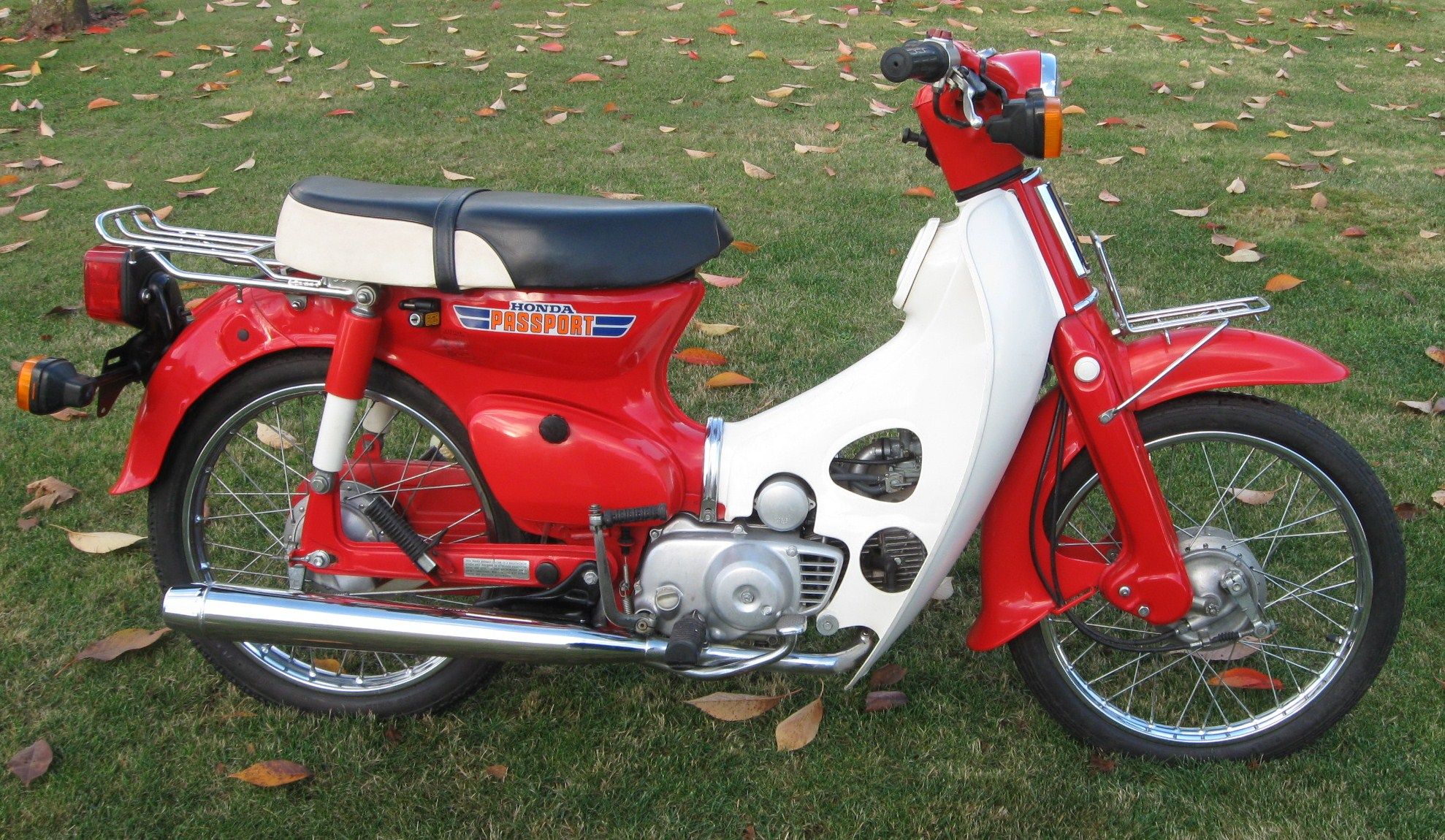 Bonhams Cars : 1981 Honda C70 Frame no. DA0106BS124737 Engine no. DA01E2124768