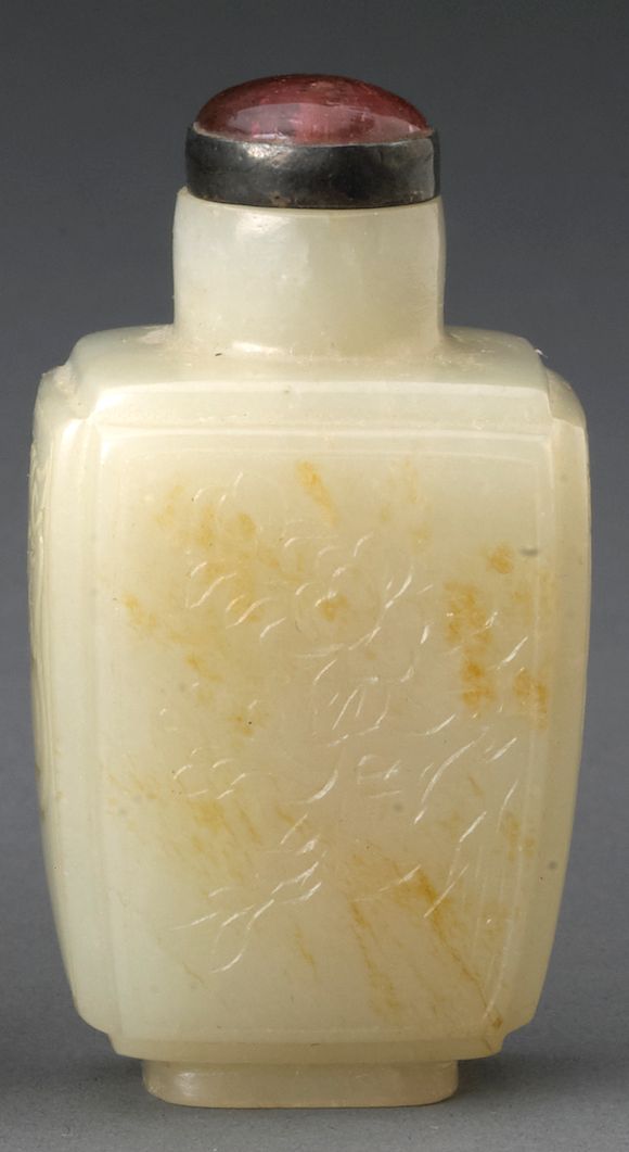 Bonhams : A white jade square-sided snuff bottle