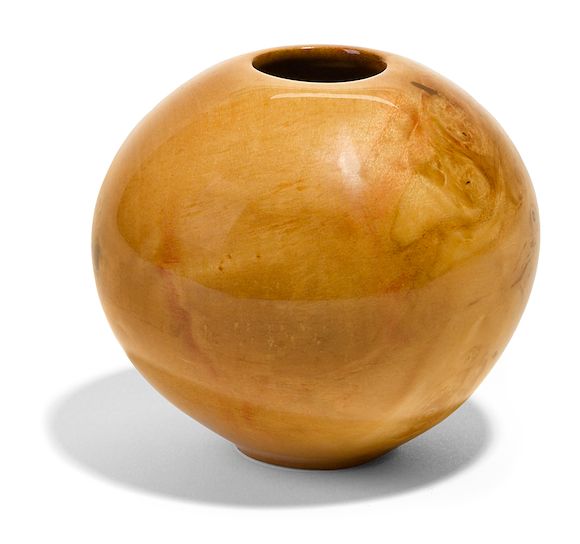 Bonhams : Philip Moulthrop (American, born 1947) Ash leaf maple vessel