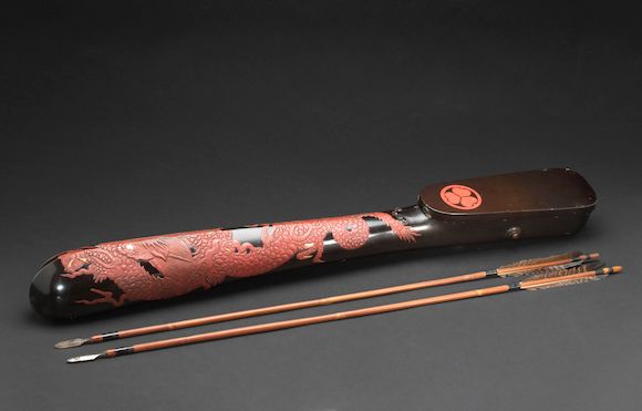 Bonhams : A Japanese lacquer quiver and two arrows -Select US Arms Type-
