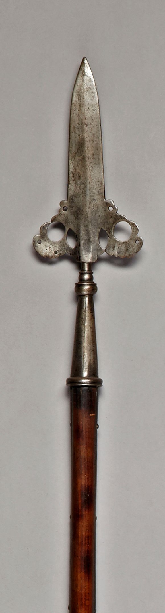 Bonhams : A scarce American spontoon -Select US Arms Type-