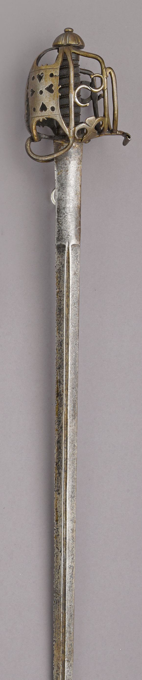 Bonhams : A Georgian basket-hilted broadsword -Select US Arms Type-