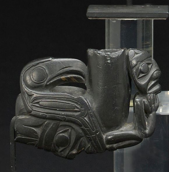 Bonhams : A Haida argillite pipe