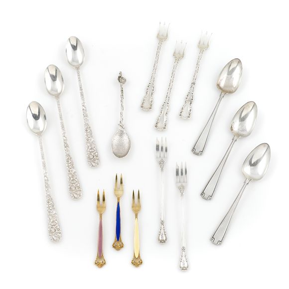 Bonhams : An assembled group of International silver place setting ...