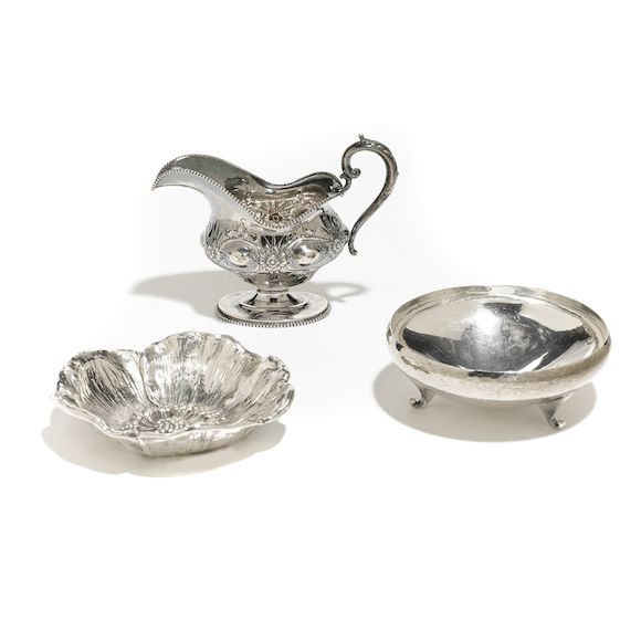 Bonhams : An assembled three piece group of American sterling silver ...