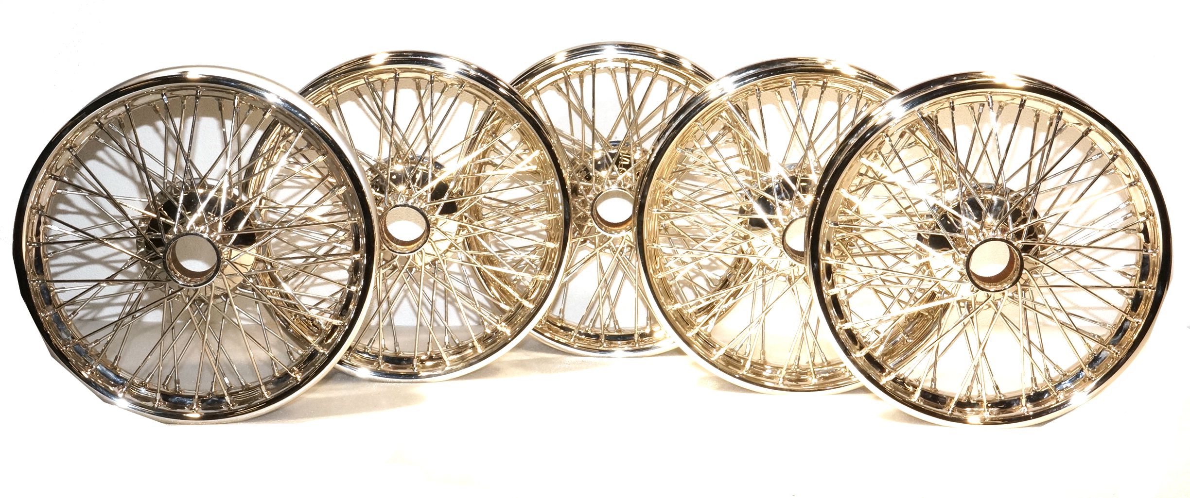 Bonhams Cars : A set of 5 Bugatti wheels,