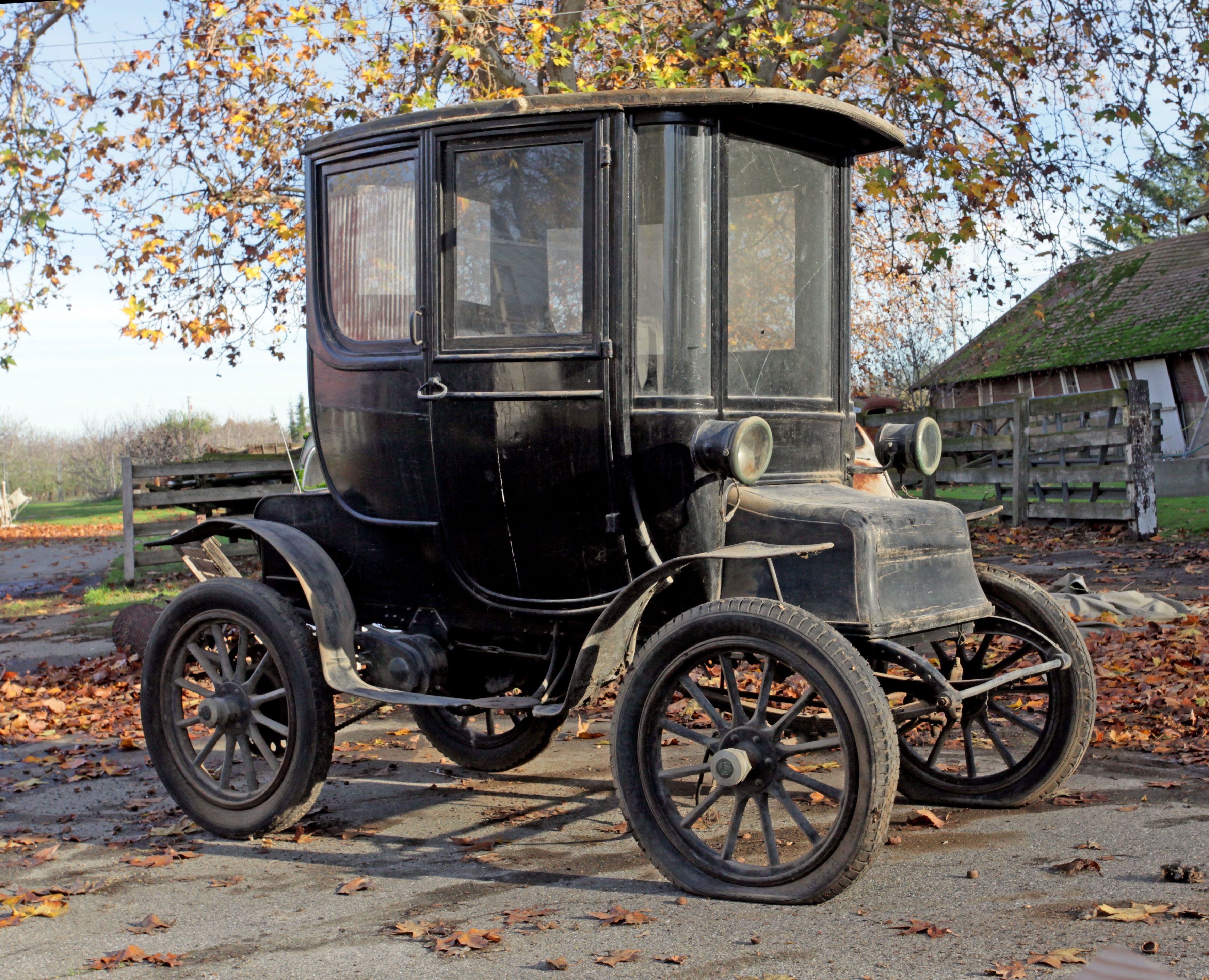 Bonhams Cars : 1910 Detroit Electric Model D Brougham Chassis no. 1886