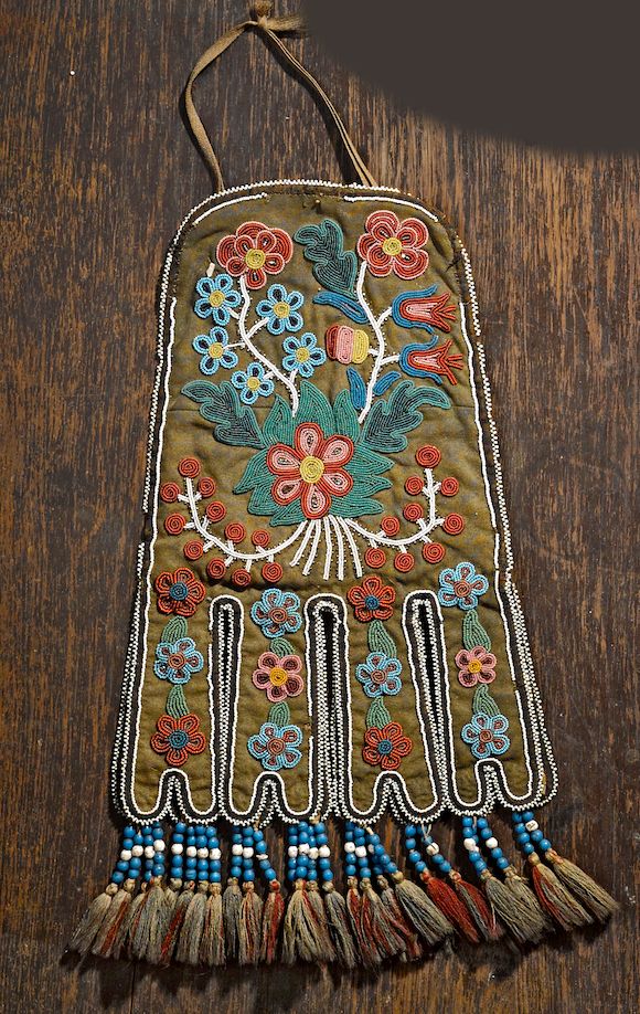 Bonhams : A Cree beaded octopus bag