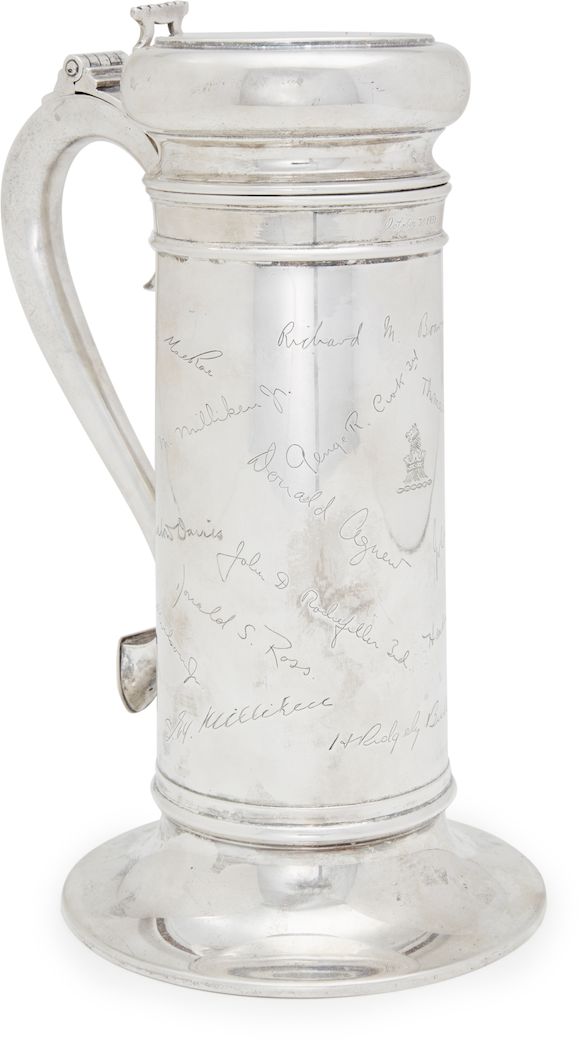 Bonhams : A George V sterling silver cocktail shaker manufactured and ...