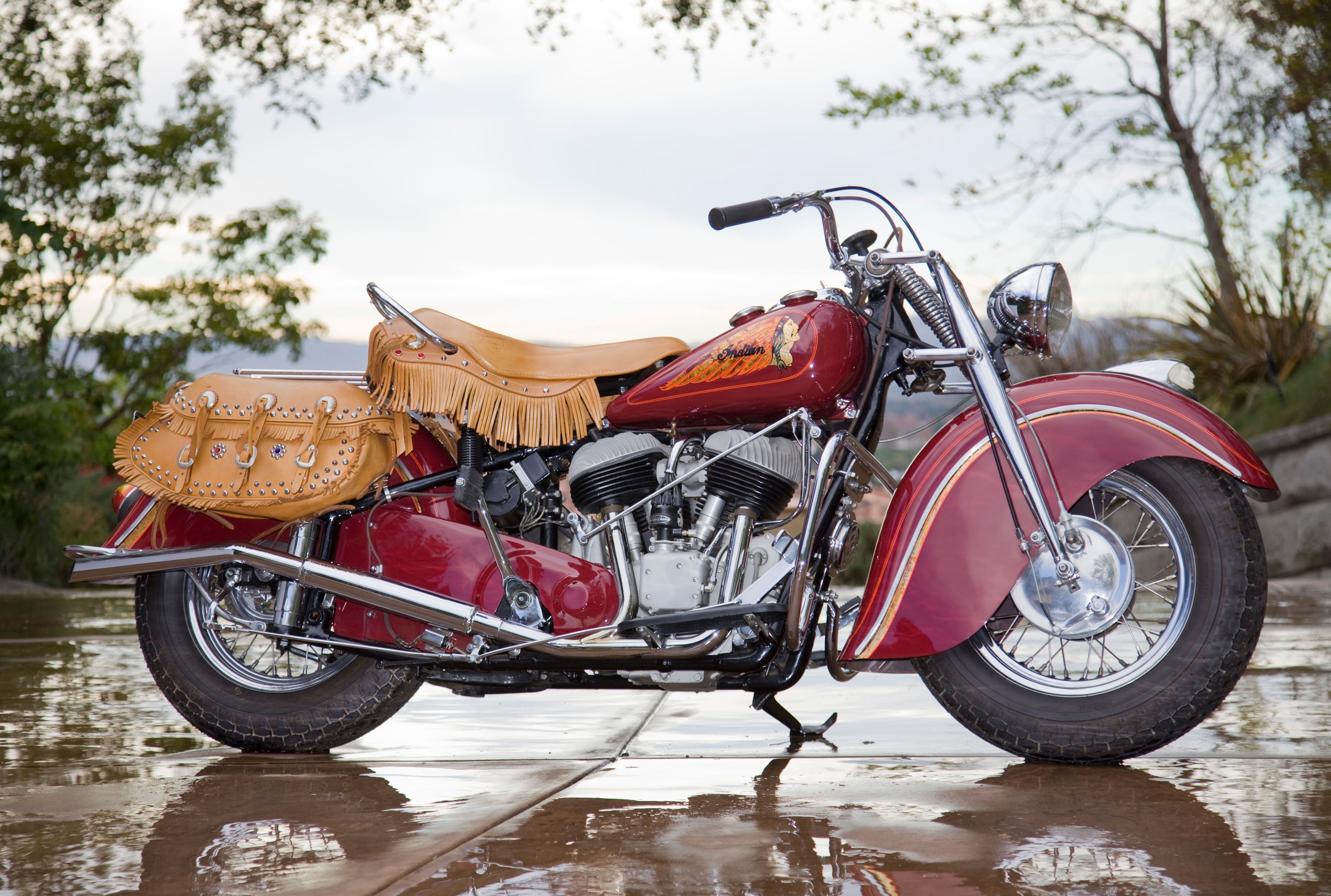 Bonhams Cars : 1947 Indian Chief Engine no. CDH 3349