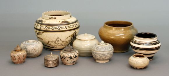 Bonhams : A group of Asian glazed ceramics