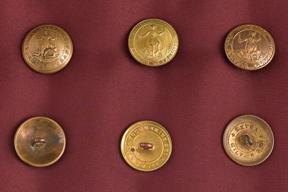 Bonhams : A lot of three State of Virginia buttons