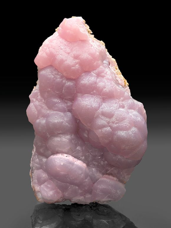 Bonhams : Pink Smithsonite