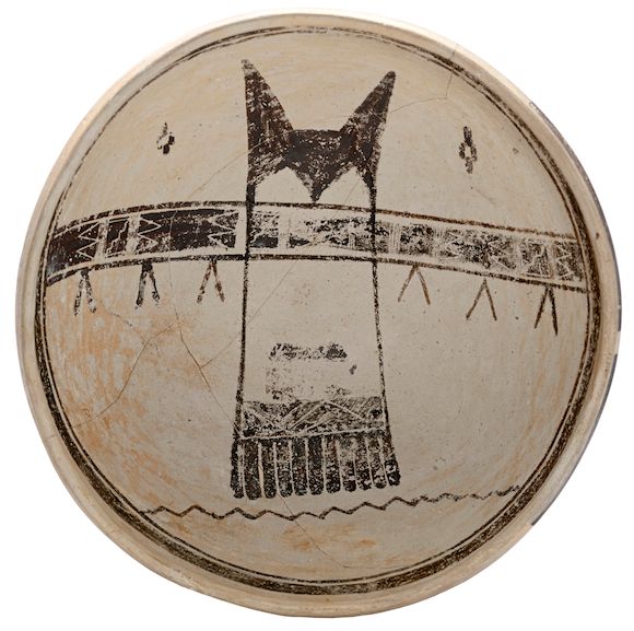 Bonhams : A Jeddito black-on-cream bowl