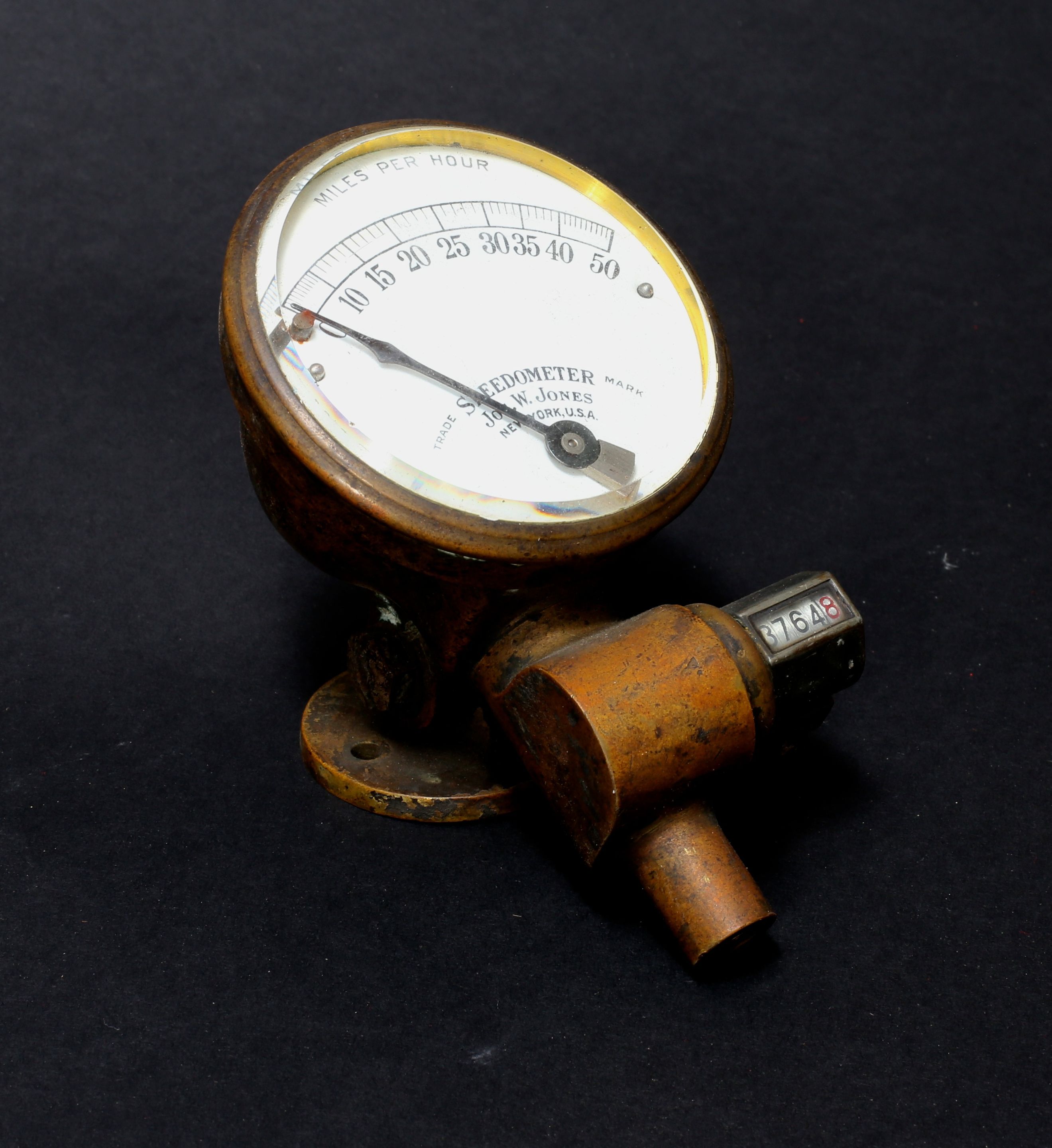 Bonhams Cars : A fine 50mph Jones speedometer,