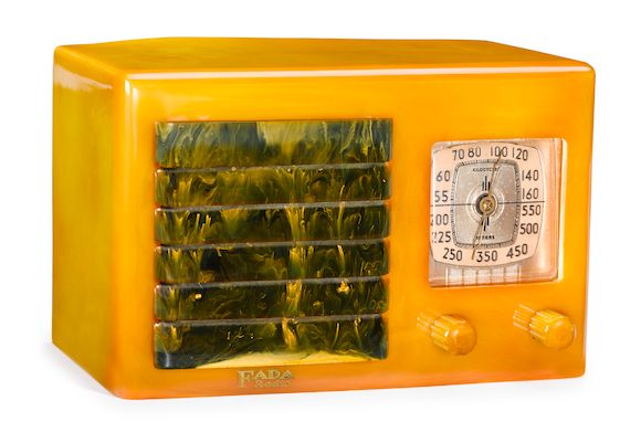 Bonhams : A Fada 5F60 1936 marbleized yellow case with yellow knobs and ...