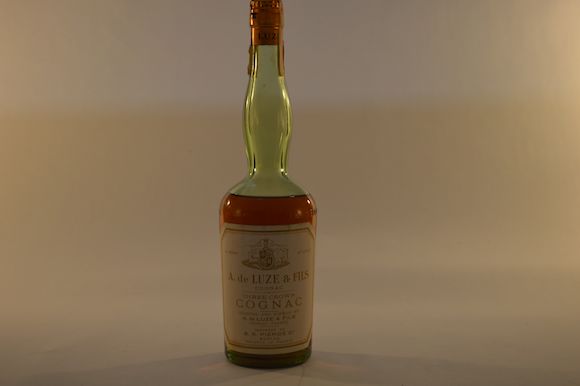 Bonhams : Three Crown Cognac (1)