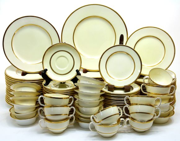 Bonhams : An extensive Minton Bone china dinner service in pattern 8721 ...