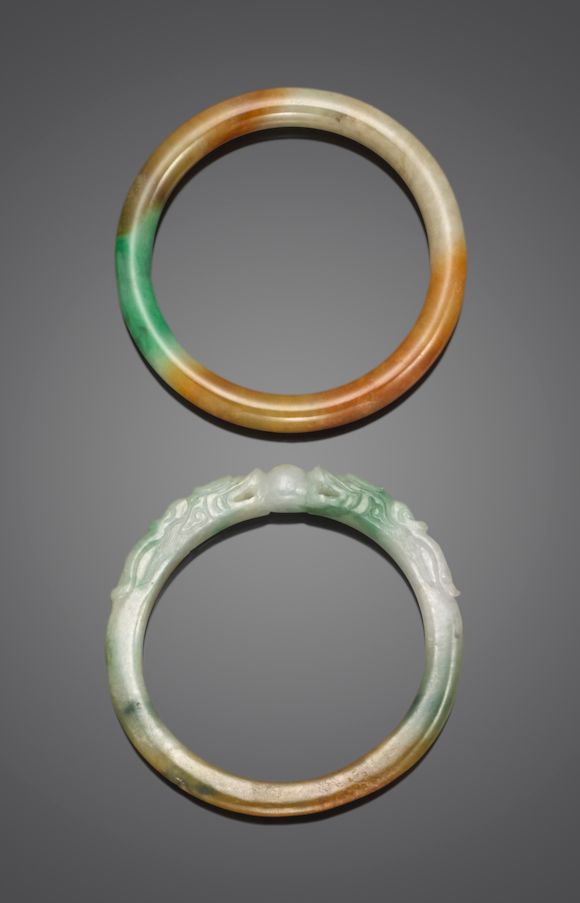 Bonhams : Two jadeite bangles