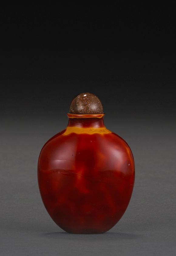 Bonhams : An imitation-realgar glass snuff bottle Late Qing dynasty