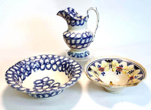 Bonhams : A blue and white spatterware wash basin and pitcher 19th century