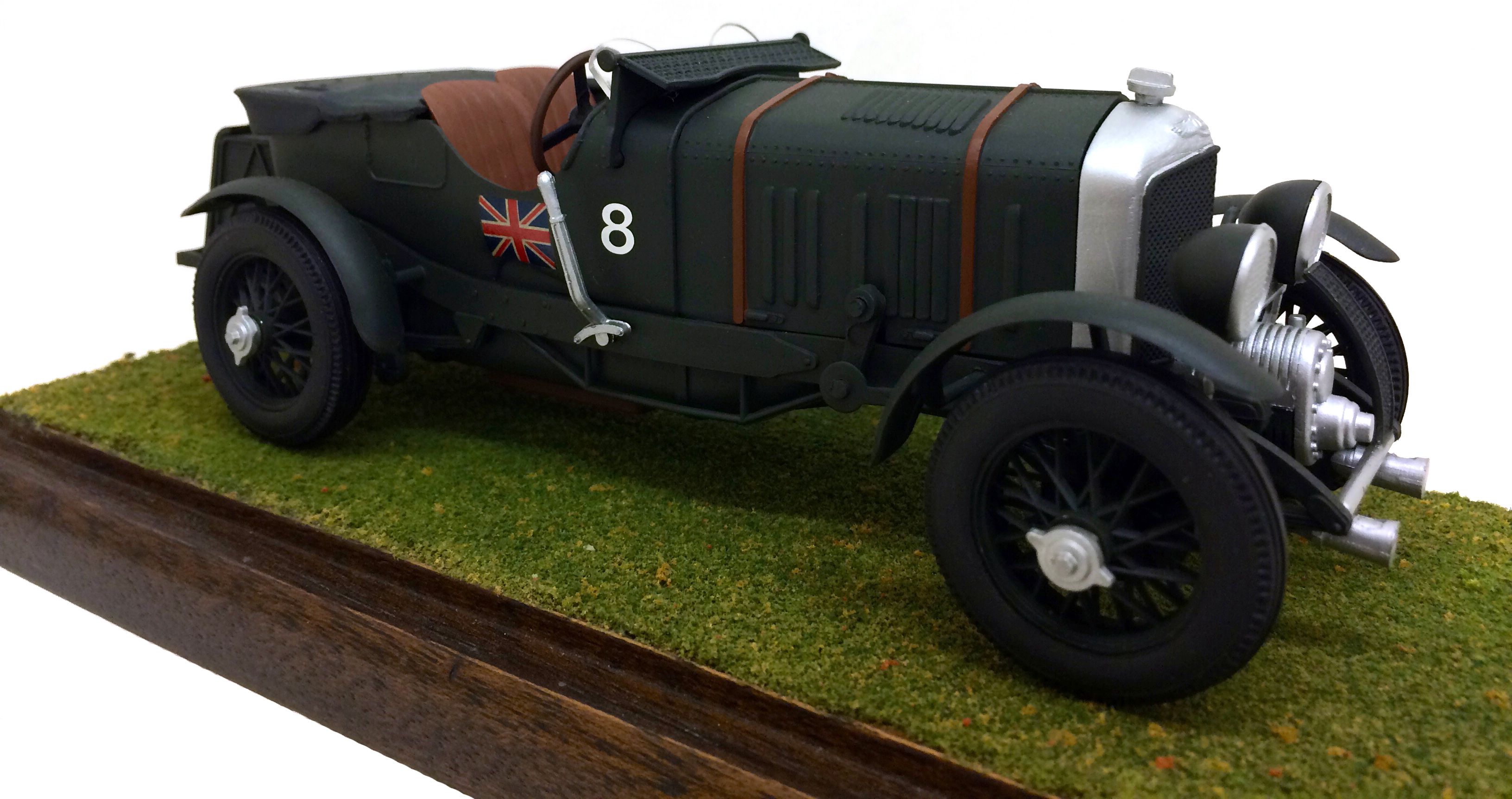 Bonhams Cars : A 1:24 scale Bentley Blower model,