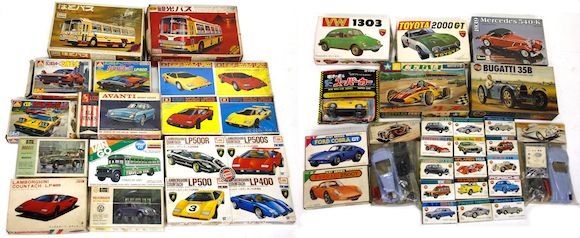 Bonhams : Plastic Boxed Model Kits