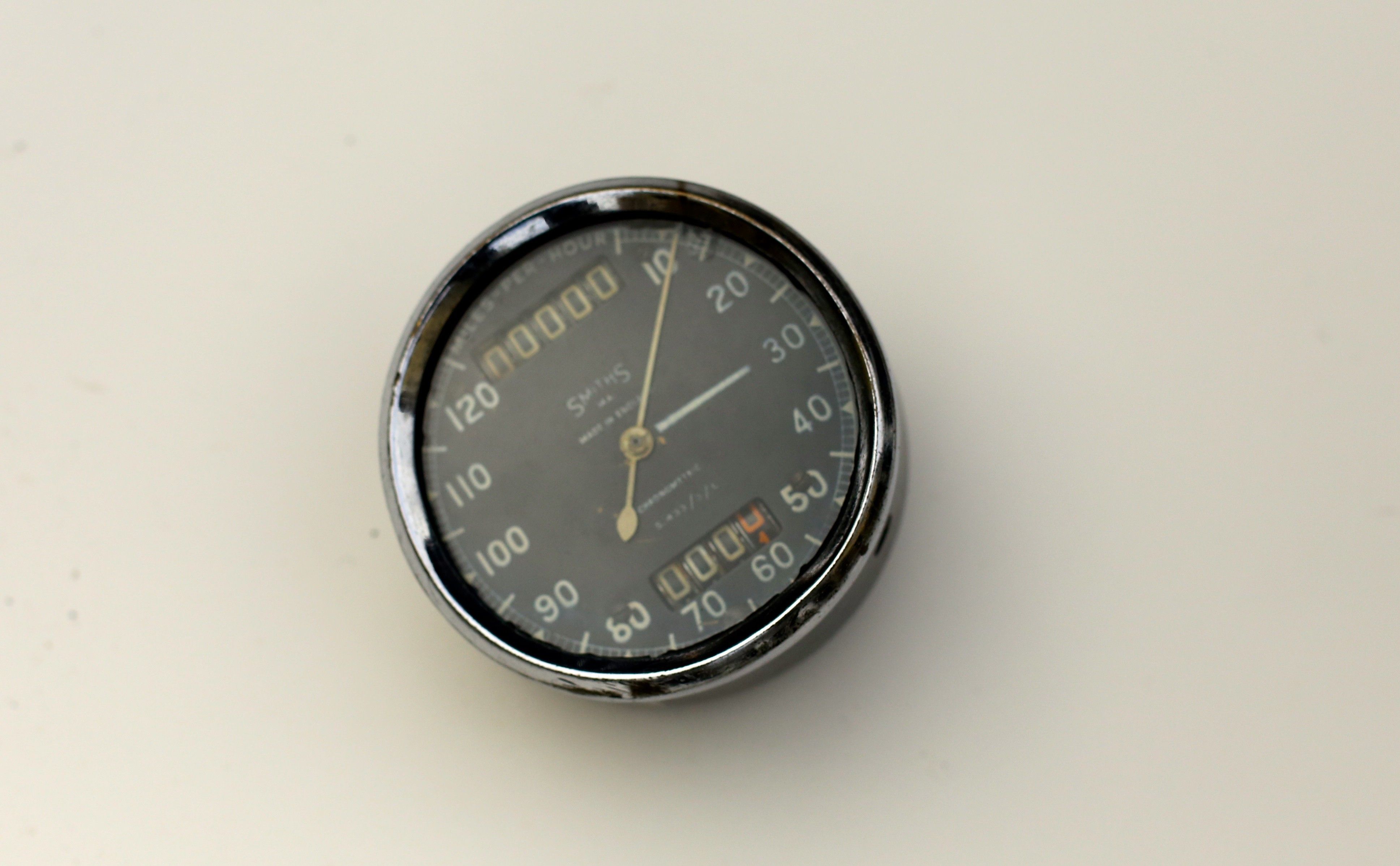 Bonhams Cars : A Smiths Chronometric 120 mph speedometer,