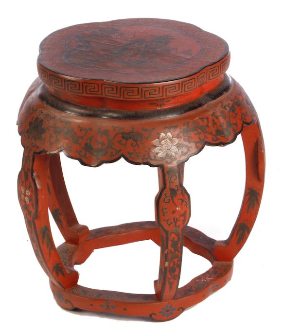 Bonhams : A pair of polychrome lacquered wood five-legged stools
