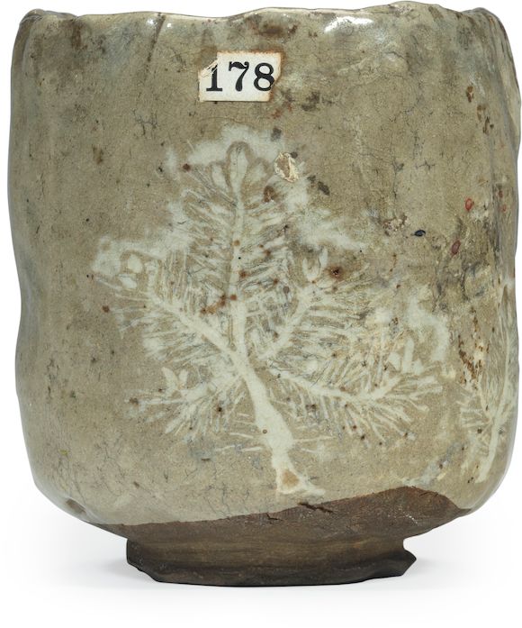 Bonhams : A Seto-ware chawan (tea bowl) Edo period (19th century)