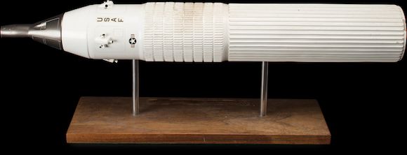 Bonhams : USAF MANNED ORBITING LABORATORY