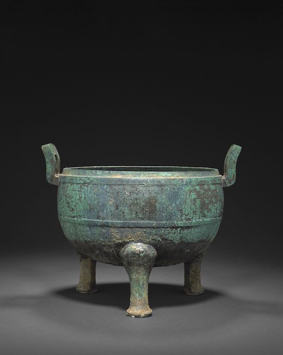 Bonhams : An archaic cast bronze food vessel, ding Warring States period