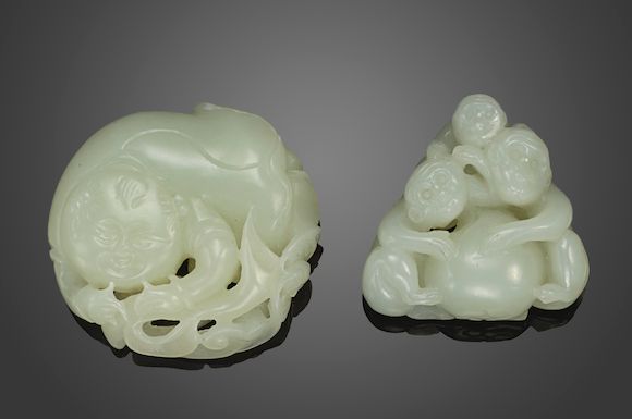 Bonhams : Two small reticulated white jade carvings