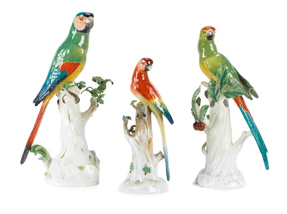 Bonhams : Three German porcelain models of birds late 19th-20th century