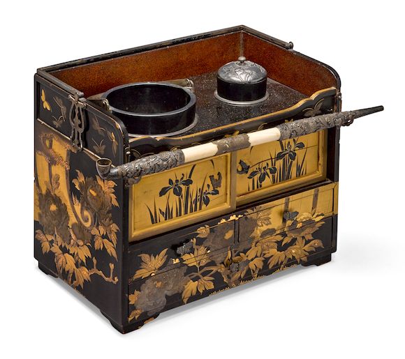 Bonhams : A lacquer smoking set (tabako-bon) with pipe Edo period/Meiji ...
