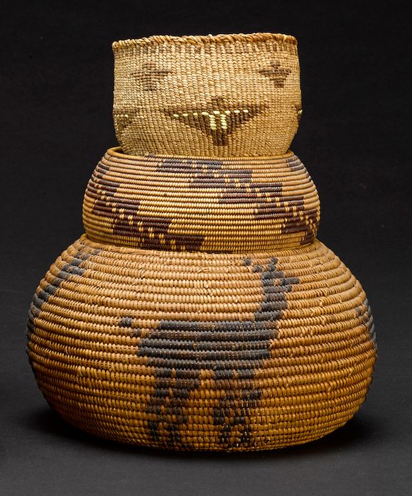 Bonhams : Three Western baskets