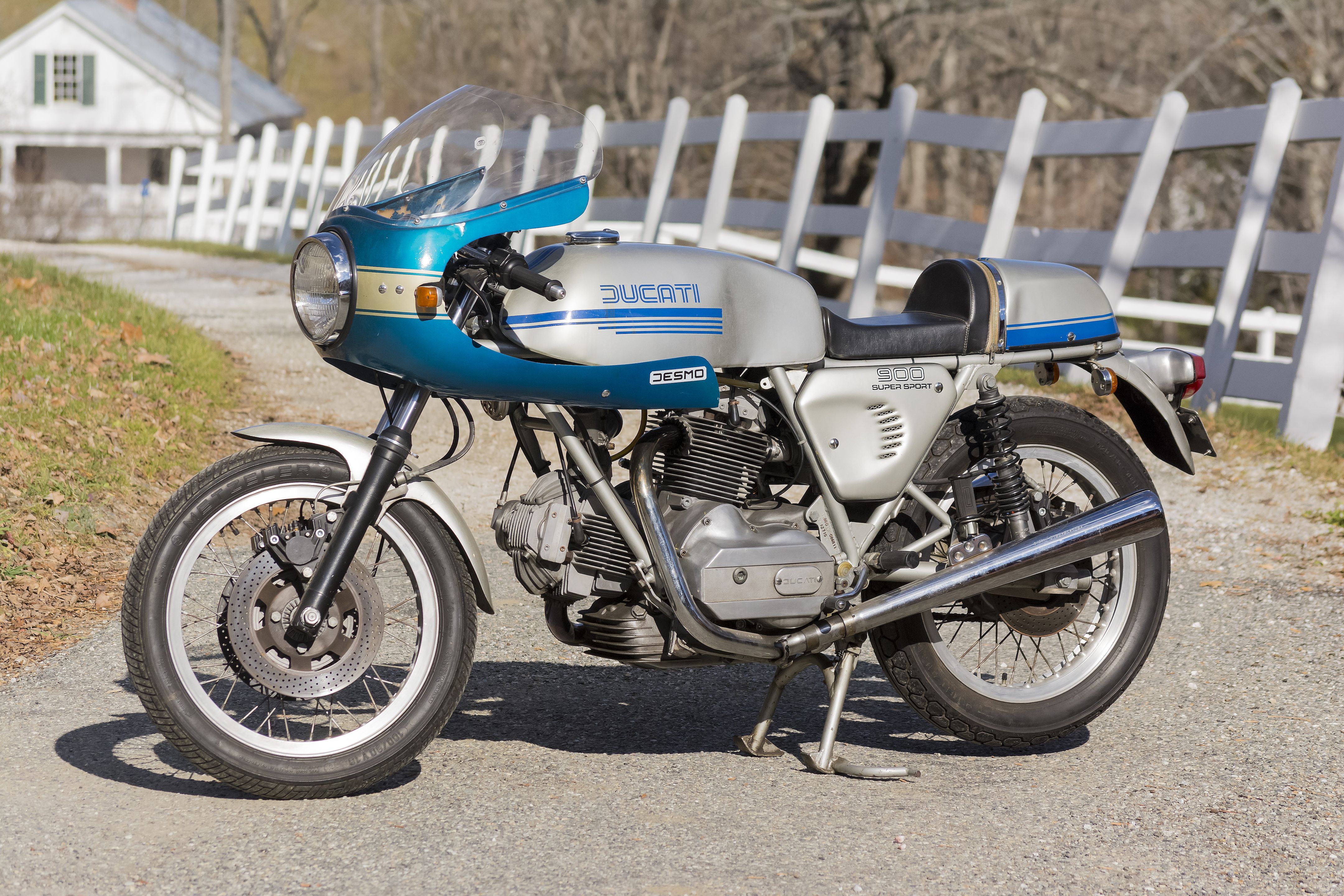 Bonhams Cars : 1977 Ducati 900SS Frame no. DM860SS 086811 Engine no ...