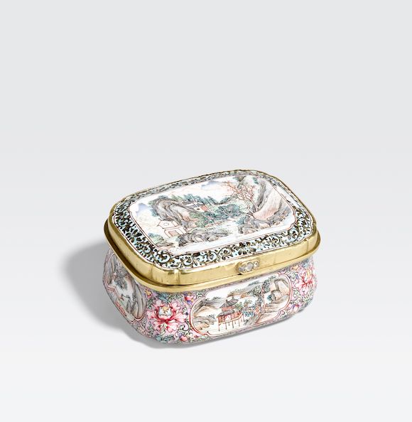 Bonhams : A Canton enamel snuff box Qianlong period