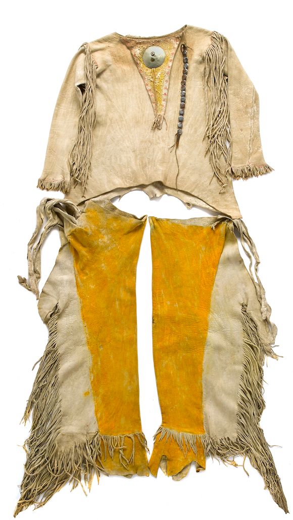 Bonhams : Two Southern Plains garments