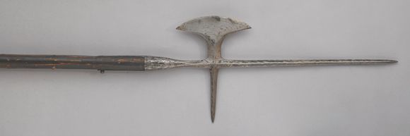 Bonhams : A Swedish officer's halberd