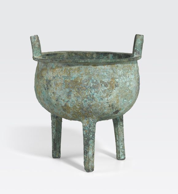 Bonhams : An archaic bronze tripod, ding Shang Dynasty