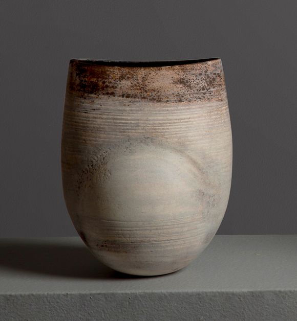 Bonhams : Hans Coper (1920-1981) OVOID VOLUME, CIRCA 1968