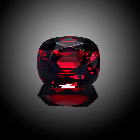 Bonhams : Large Pyrope-Almandine Garnet