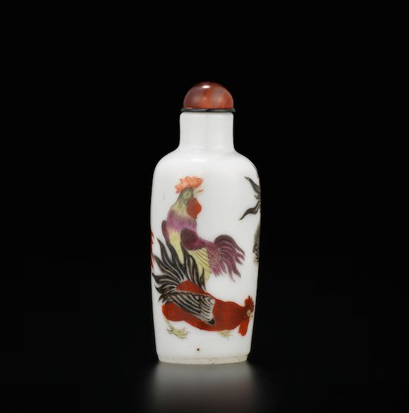 Bonhams : An enameled porcelain 'rooster' snuff bottle 1860-1949