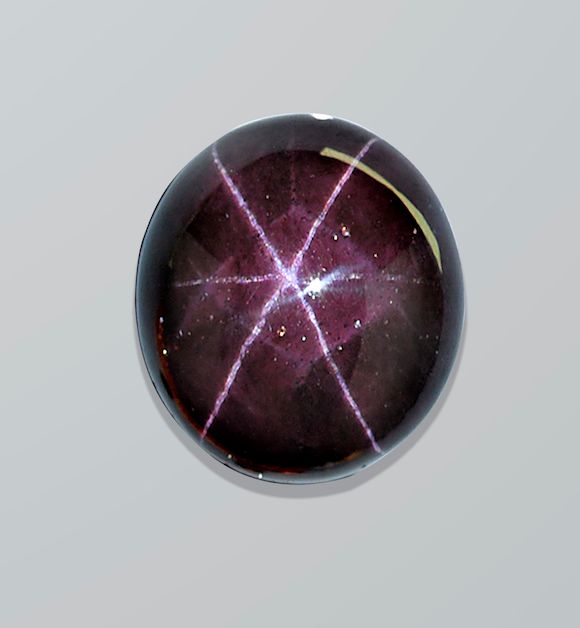 Bonhams : Star Almandite Garnet--"A Member of the 100 Carats Club"