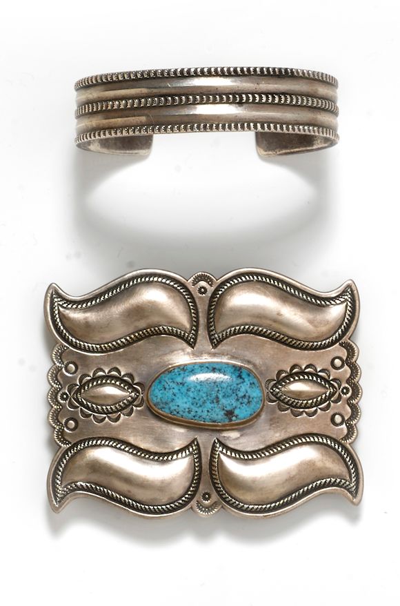 Bonhams : Two Perry Shorty jewelry items