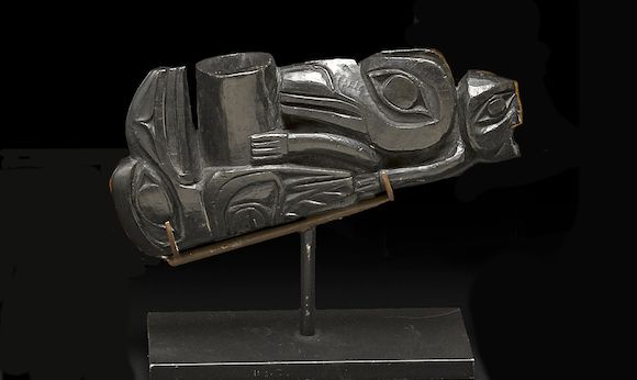 Bonhams : A Haida argillite pipe