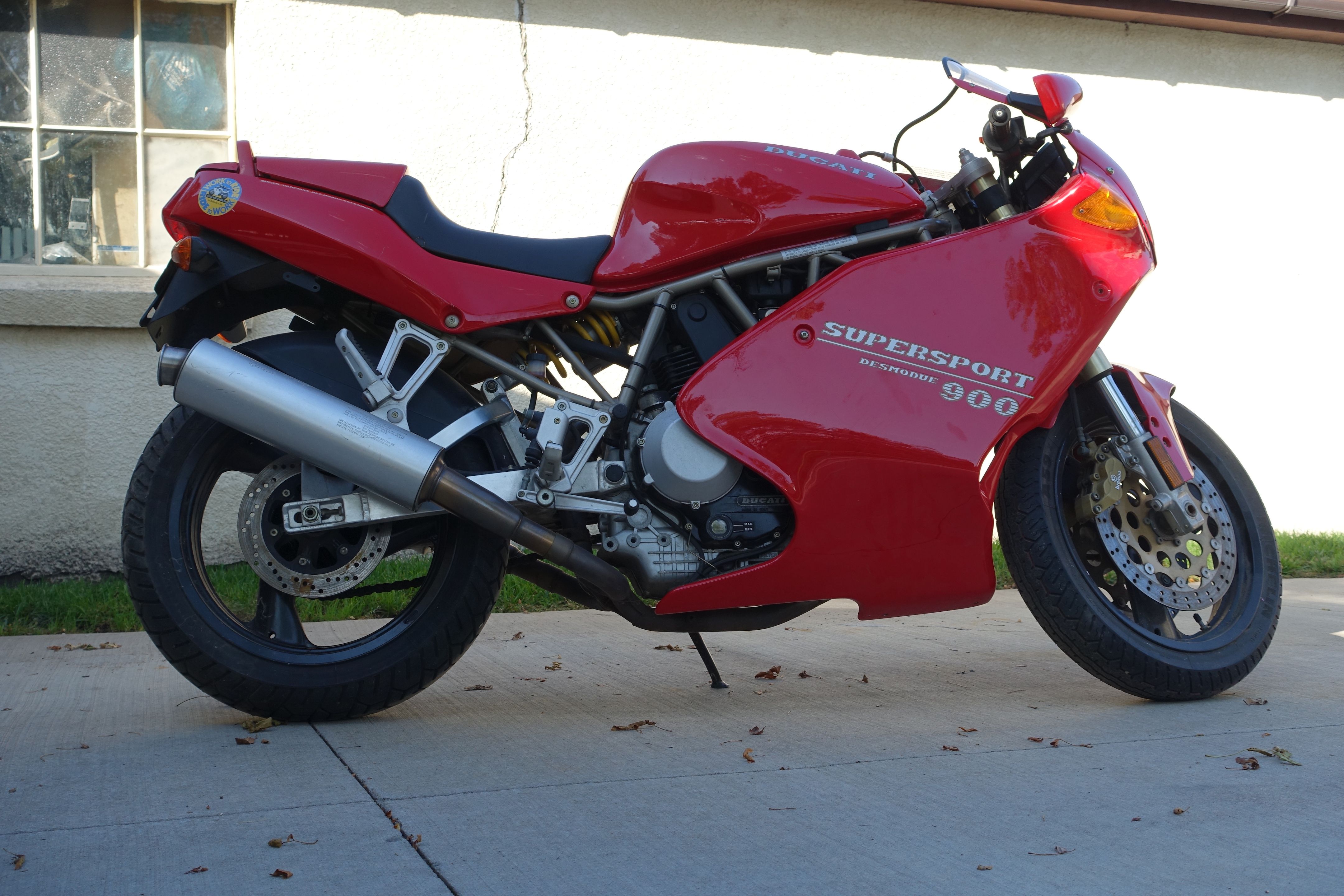 Bonhams Cars : 1993 Ducati 900 SS Frame no. ZDM1LC4119PB011147