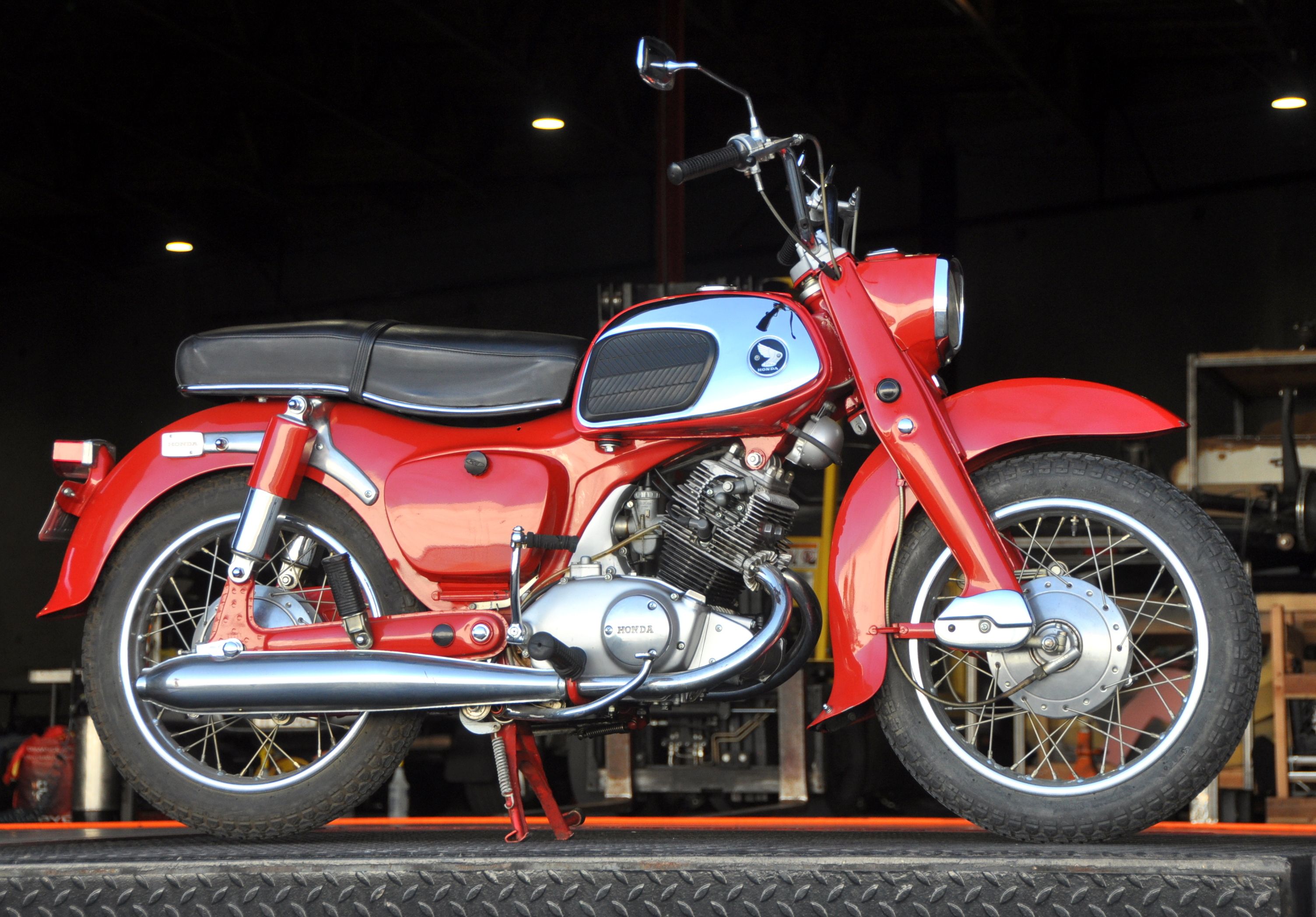 Bonhams Cars : 1964 Honda CA95 Benly Touring 150 Engine no. CA95L4001719