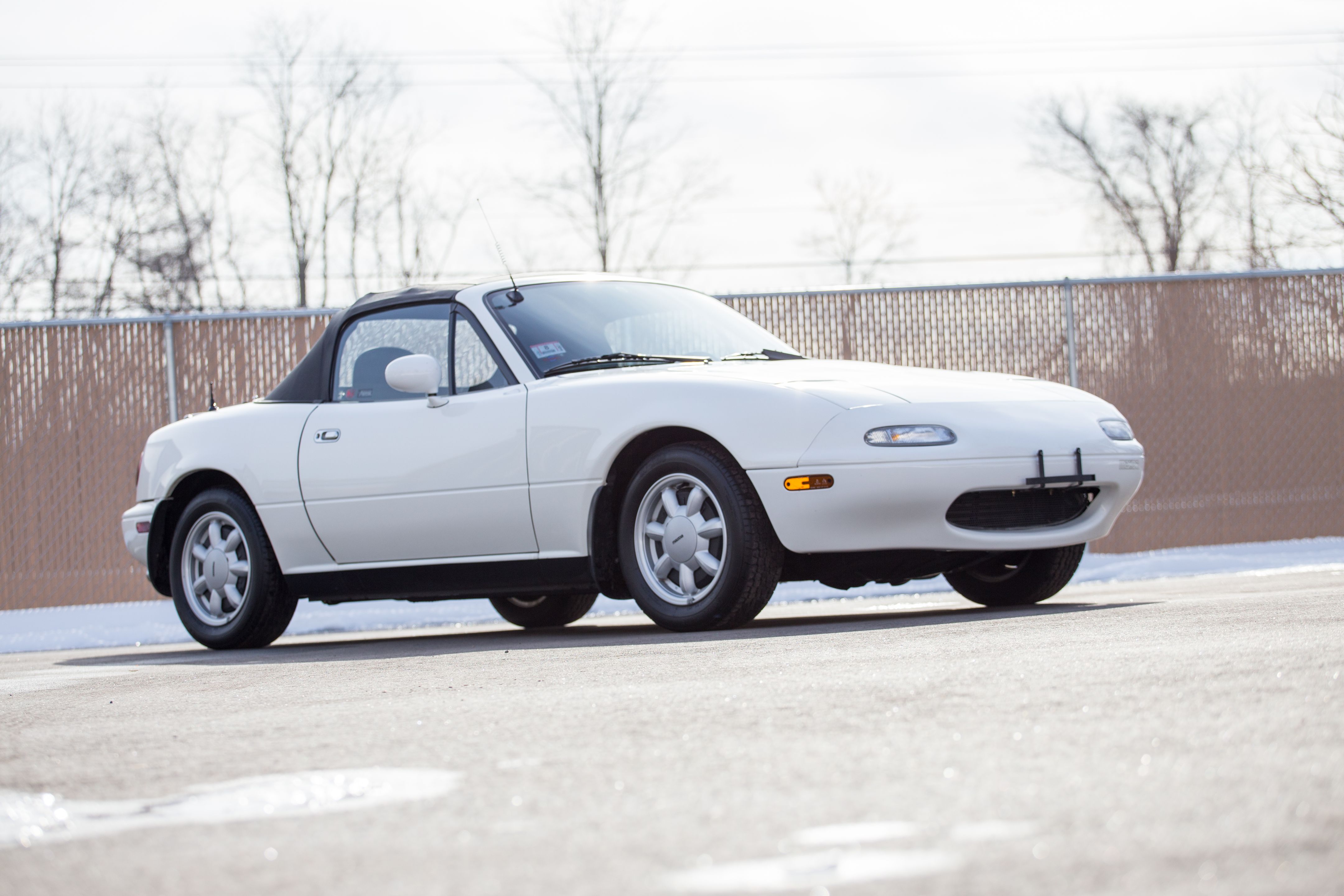 Bonhams Cars : 1989 Mazda Miata VIN. JM1NA3515L0151863